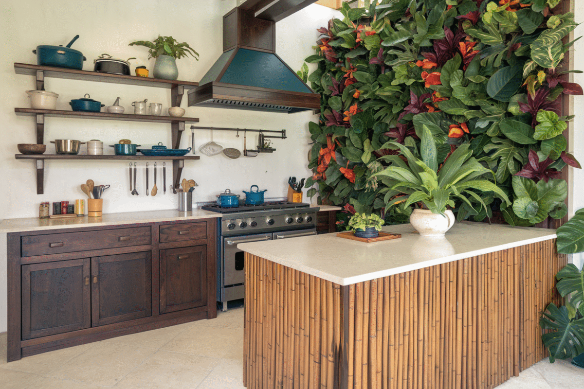 27 Refreshing Tropical Kitchen Ideas for a Vibrant Culinary Oasis ...